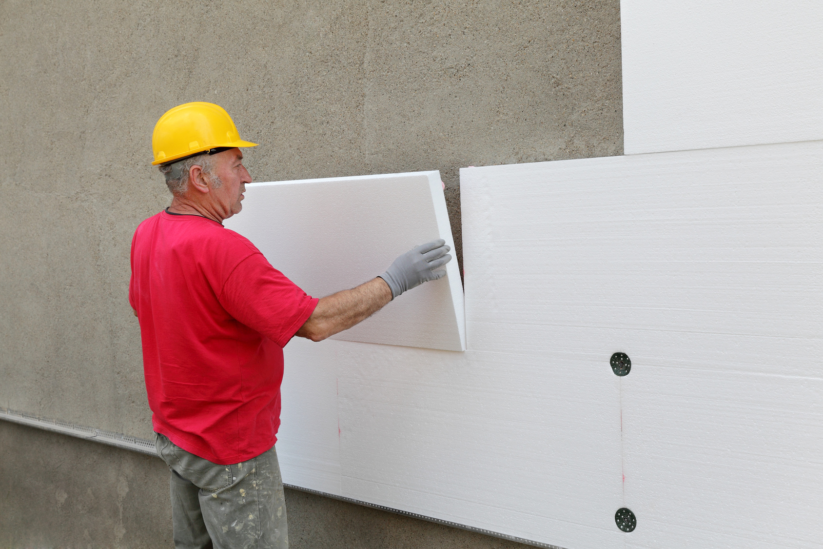 Comment isoler efficacement un mur extérieur d'une maison